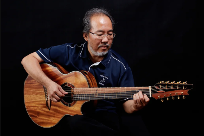 Jeffrey Yong hasilkan gitar dari pohon mangga, rambutan dan hujan-hujan ...