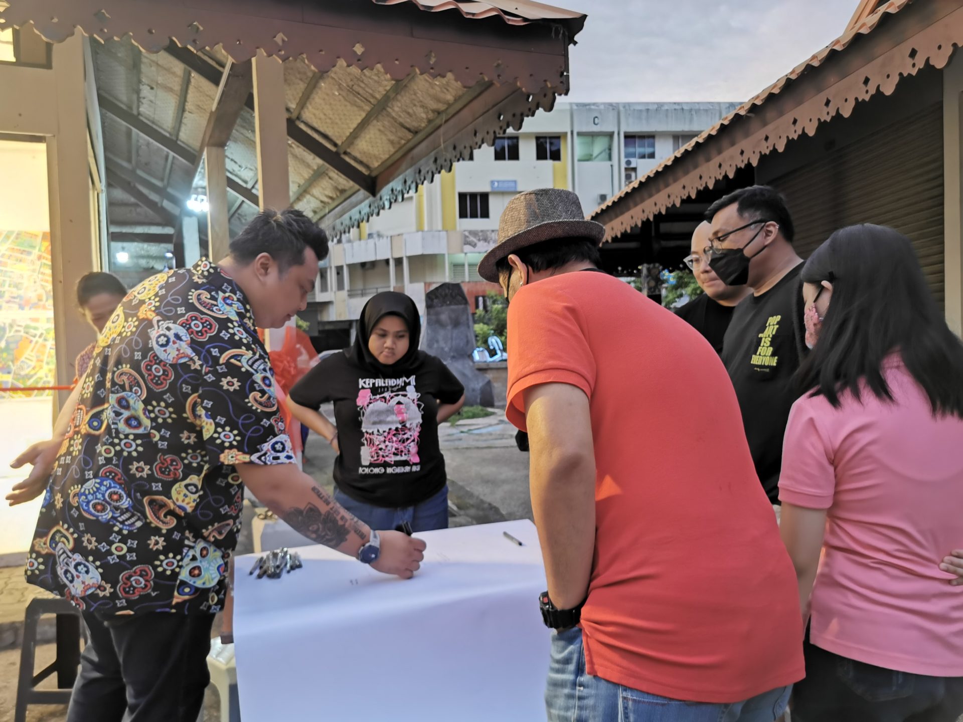 Sabahan artist Harold Egn Eswar maps out his life experiences with love ...